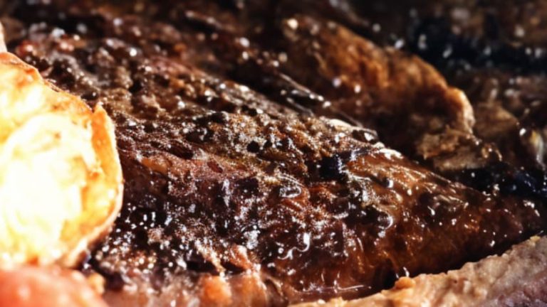 Easy Gordon Ramsay Coffee-Rubbed Ribeye Steak